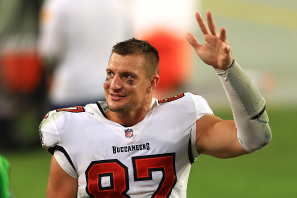 BOX PROFILE: NFL Giant Rob Gronkowski – boxmenswear
